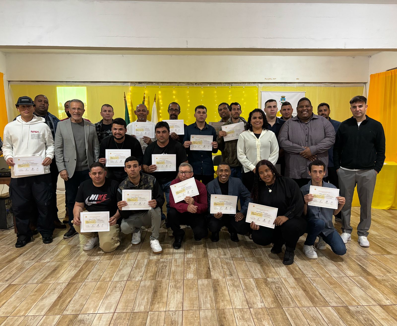 SMASI realiza formatura do curso de Eletricista Predial e Residencial com 30 novos profissionais ...